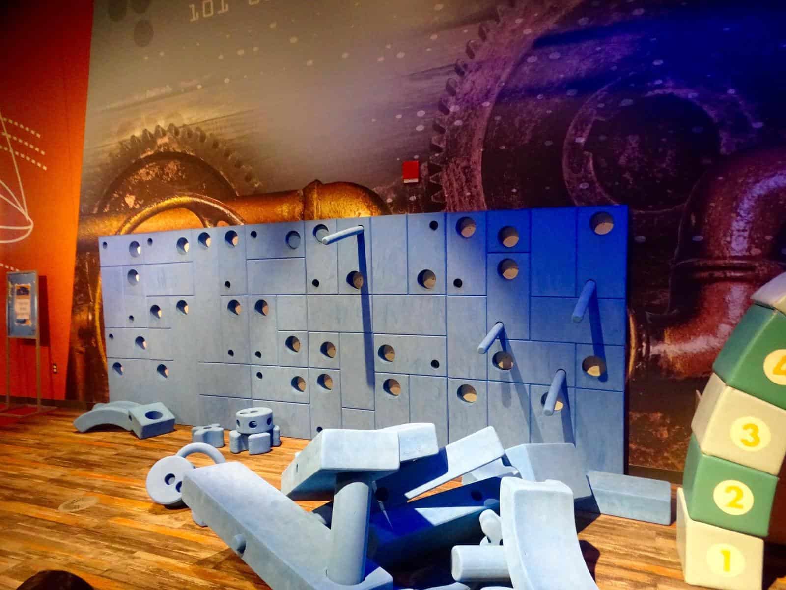 Connecticut Science Center - Coast2CoastWithKids