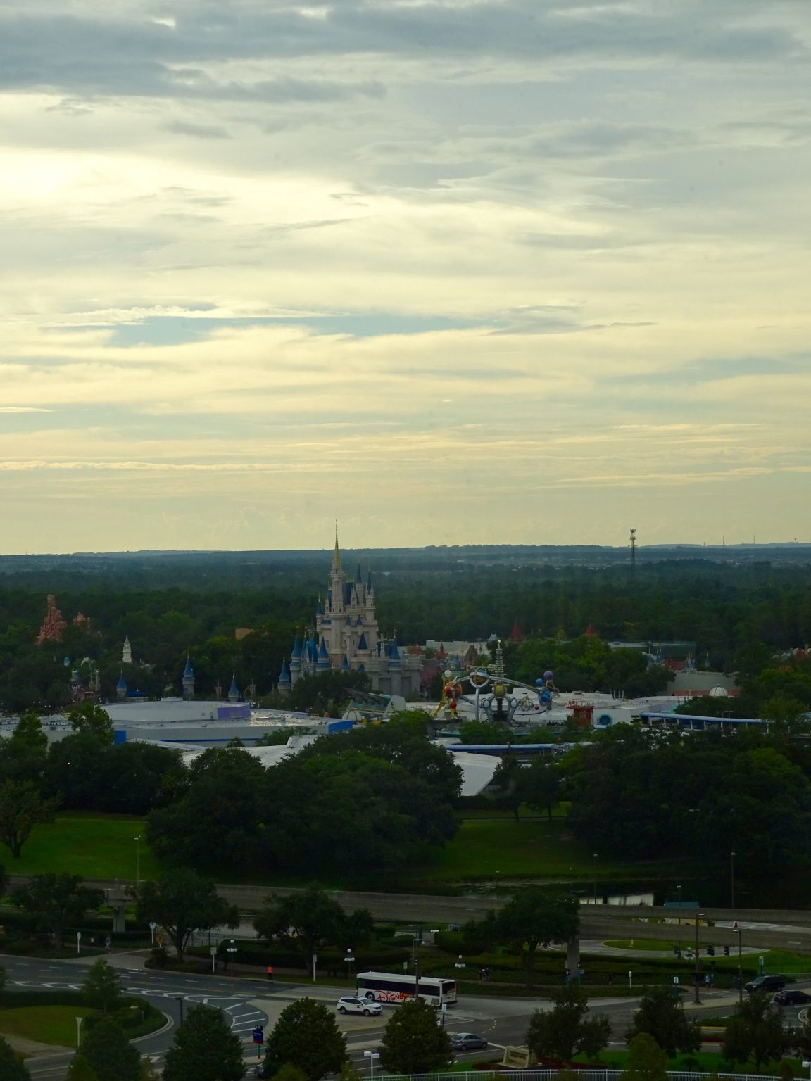 10 Must Do Activities at the Disney's Contemporary Resort ...