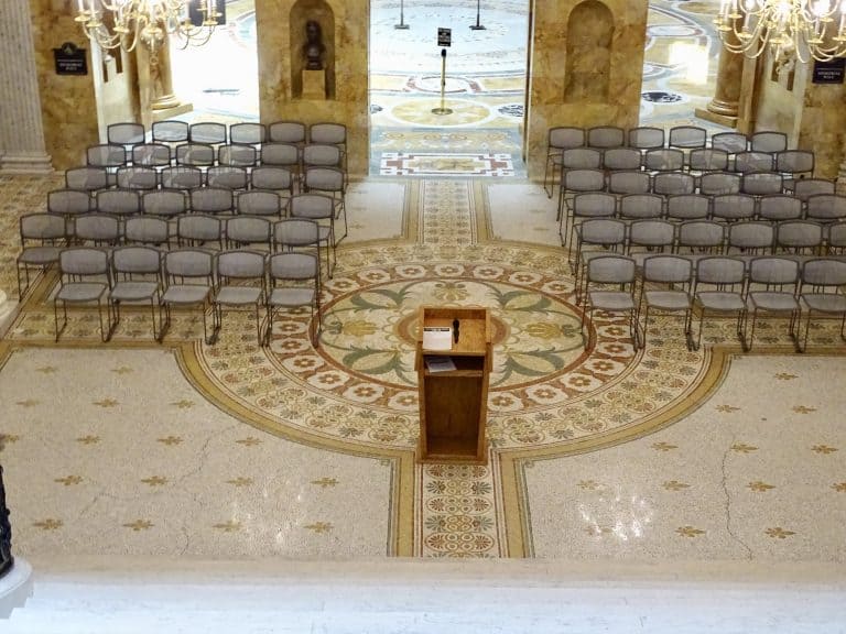 7 Stops on the Tour of the Massachusetts State House - Coast2CoastWithKids