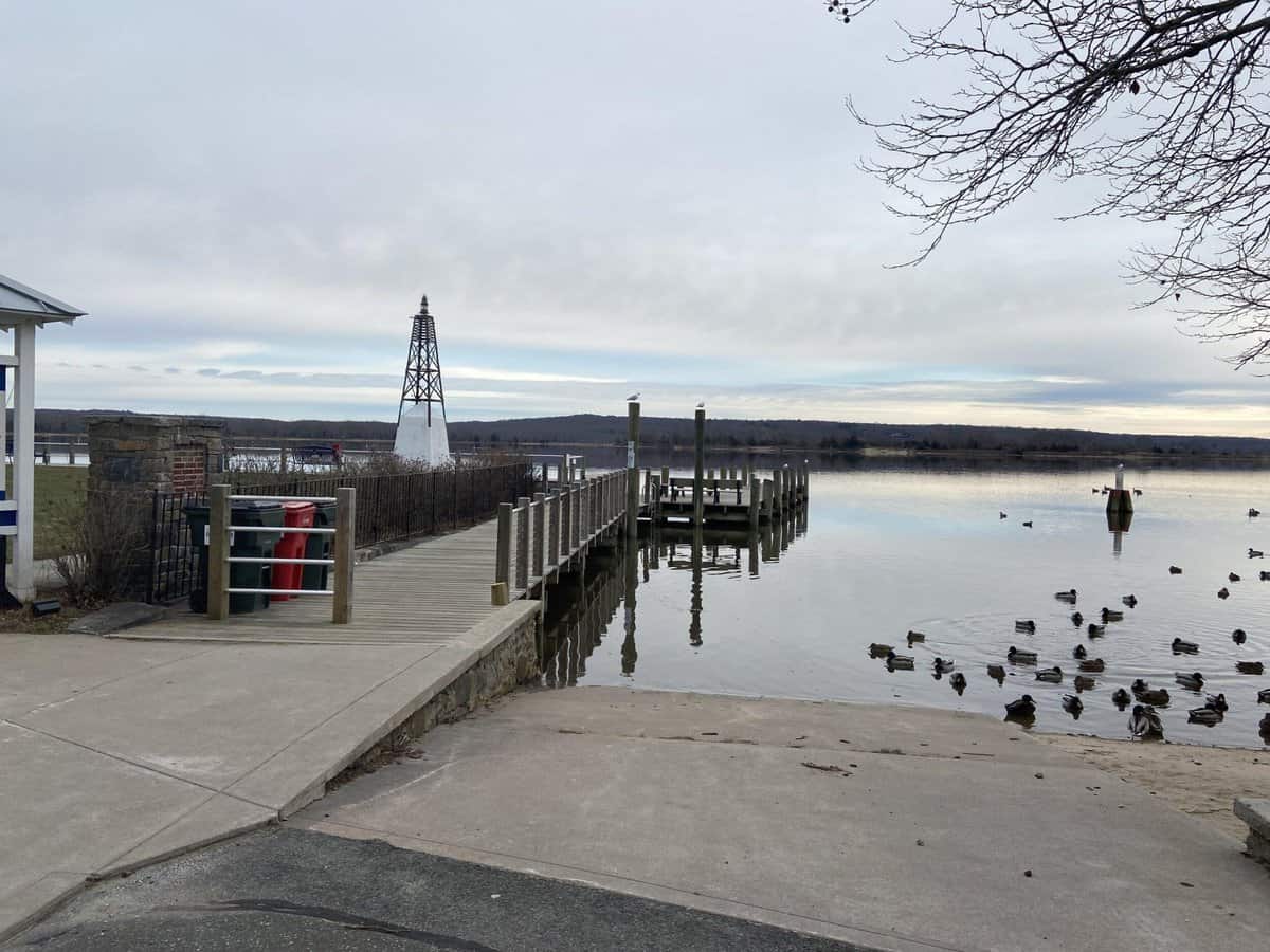 10 Ways to Explore the Connecticut River Museum - Coast2CoastWithKids