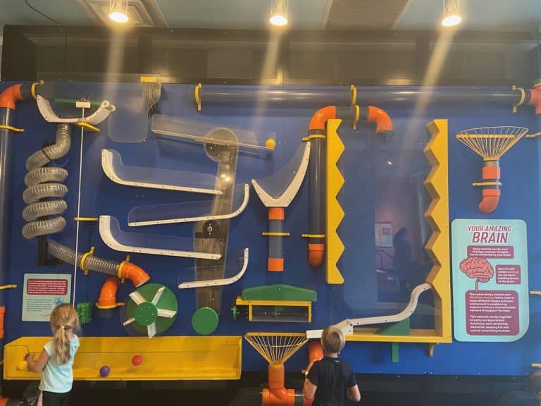 15 Ways to Explore the Kirby Science Center in Sioux Falls, SD ...