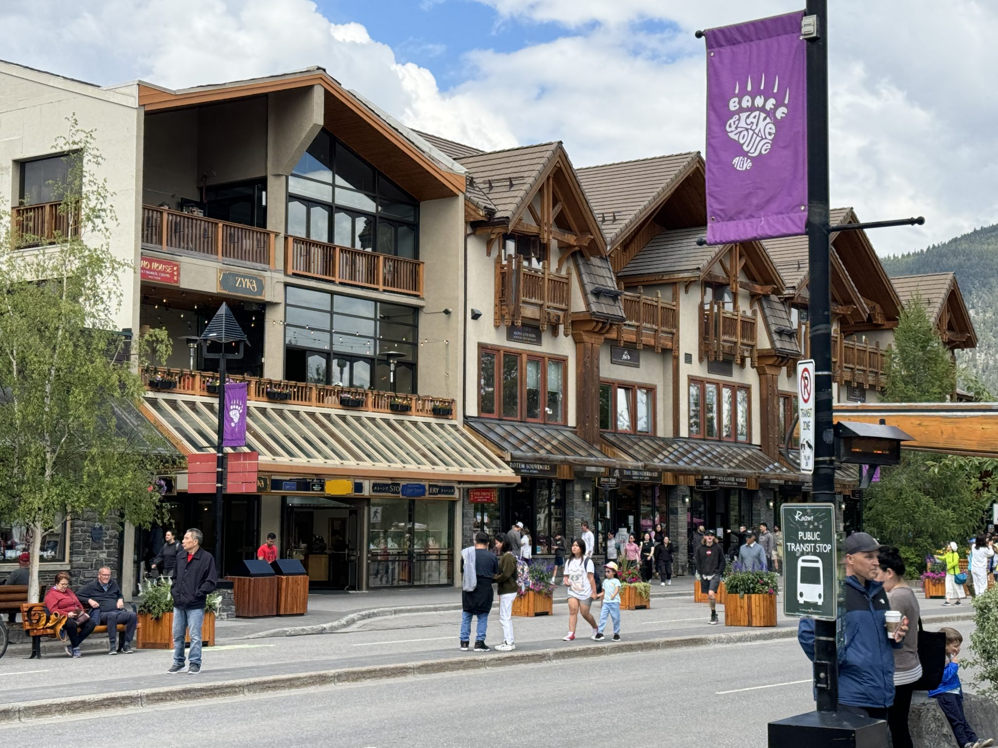 City Guide: 10 Ways to Explore Banff National Park in Alberta, Canada ...